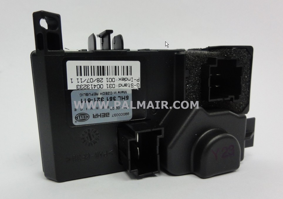 221 820 01 10 (2218200110), MERCEDES W221 (2005) Regulator OE ...