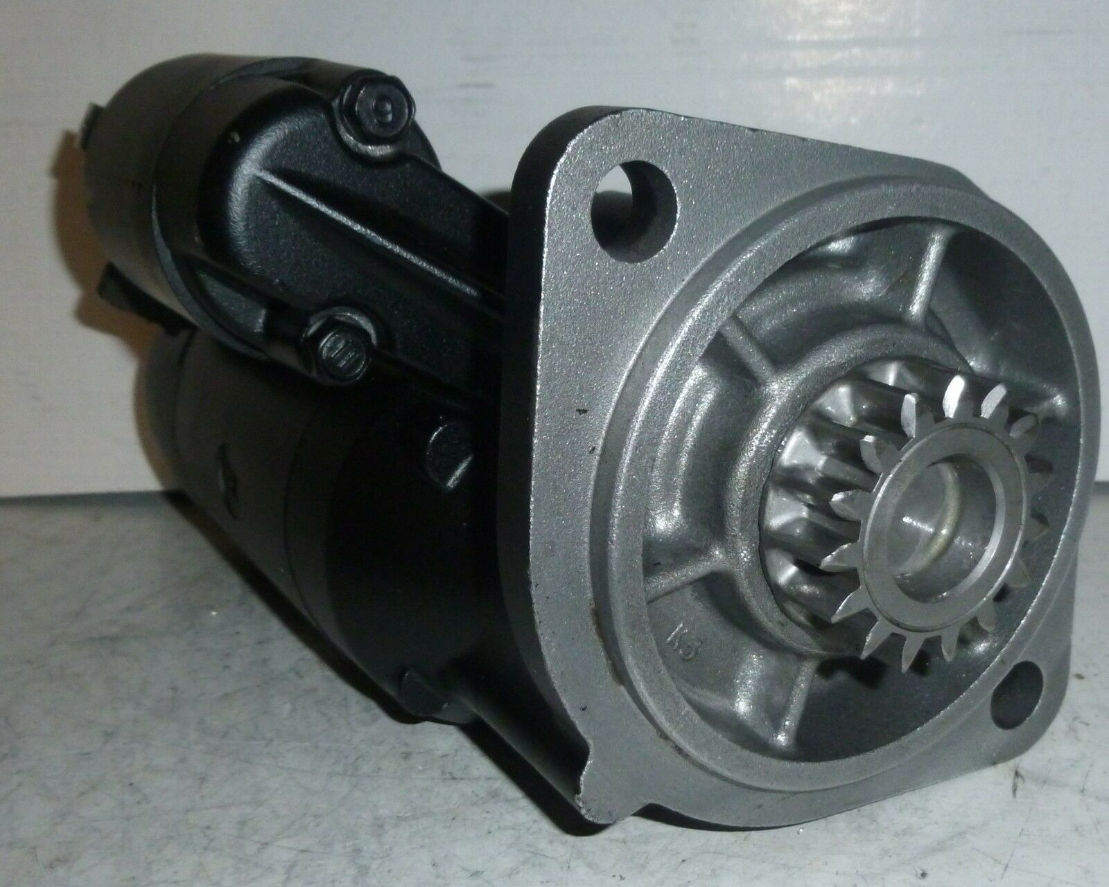 S13-332 HITACHI ΜΙΖΑ YANMAR 12V 2.2kW z15 CW + nose " Starter Motor 12V ...